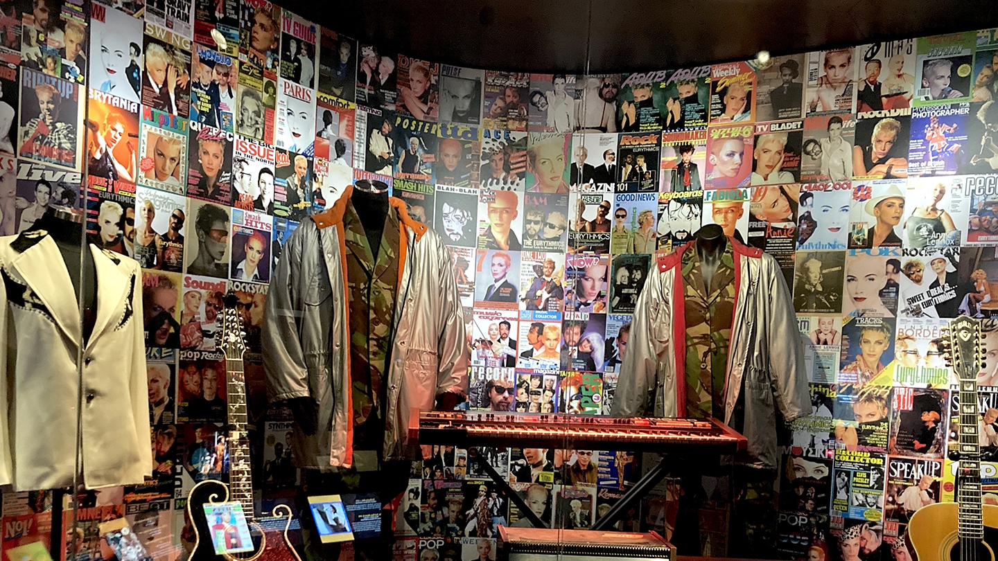 Rock and Roll Hall of Fame | Auction Packages